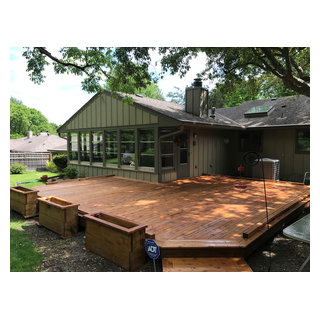 Flat Wood Deck - No Railing - Traditional - Deck - Minneapolis - by ...