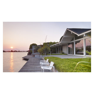 Gary Hutton Lagoon House - Beach Style - Deck - San Francisco - by Gary ...