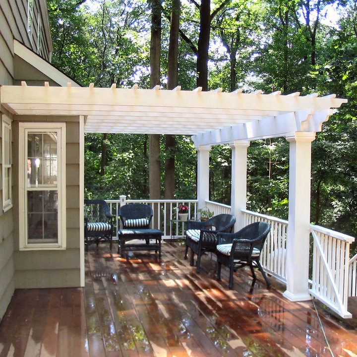 75 Deck with a Pergola Ideas You'll Love - August, 2025 | Houzz
