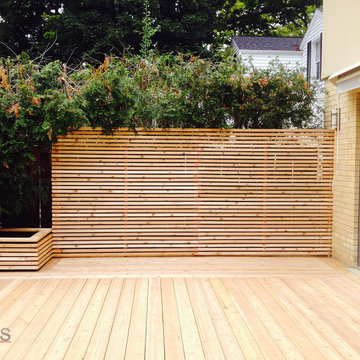 Cedar Privacy Screen - Photos & Ideas | Houzz