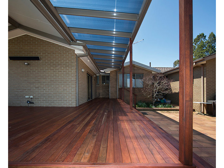 Pergolas – Modern Deck – Dominic Bryant