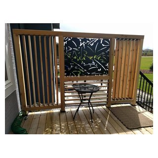 Louvered Deck Privacy Screen - American Craftsman - Terrasse - Toronto ...
