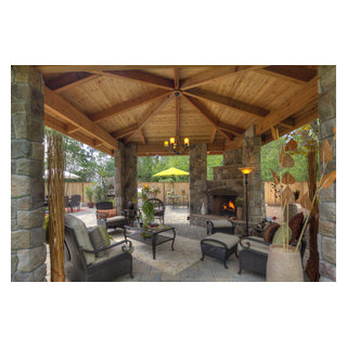 Menkins - Traditional - Deck - Portland - by Paradise Restored ...