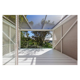 Mosman Semi-Enclosed Balcony Deck - Modern - Deck - Sydney - by Get ...