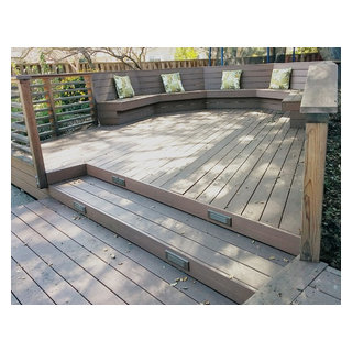 Multi-level pool deck Trex - Classique Chic - Terrasse en Bois - San ...