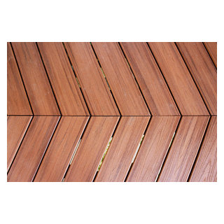 Octagonal Screen Porch - Traditional - Deck - Other - by Degnan Design ...