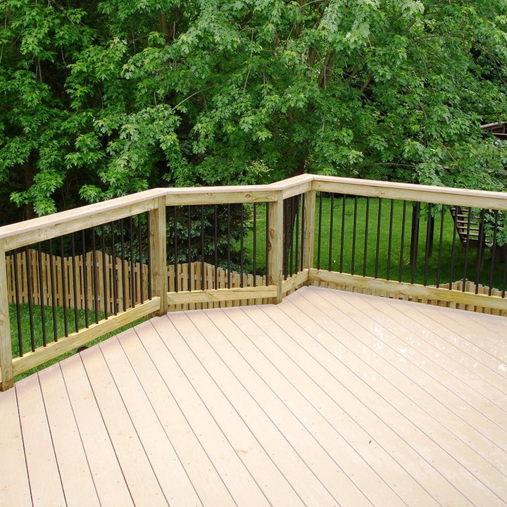 Deck Rail Bar - Photos & Ideas | Houzz
