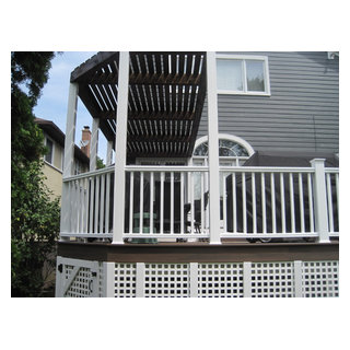 Raised Composite Deck - Contemporary - Deck - Chicago - by Unique Deck ...