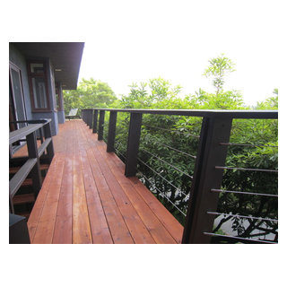 Redwood / Cable railing Pacific palisades wood deck. - Midcentury ...