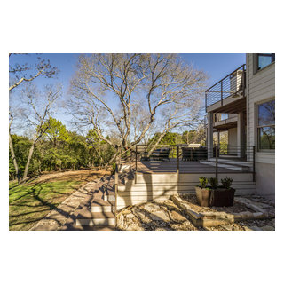 Rob Roy Decks (Azek) - Contemporary - Deck - Austin - by TimberTown | Houzz