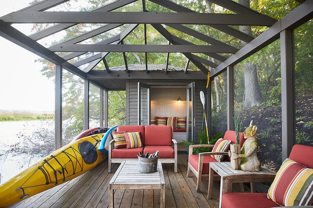 A Riverside ‘Pod’ Home in Michigan Gets a New Look