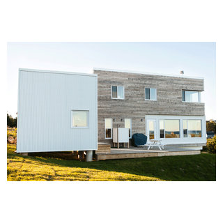 Shoebox - Beach Style - Deck - Other | Houzz