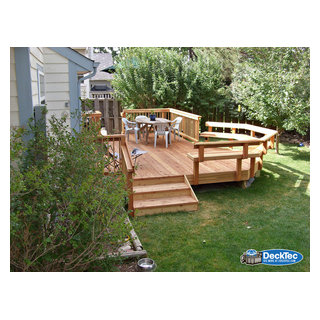 Simple Traditional Wood Deck Design - Traditional - Deck - Denver - by ...