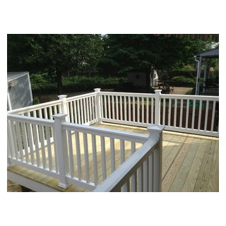 Small 12x12 Deck with walkway above basement stairs. - Deck ...