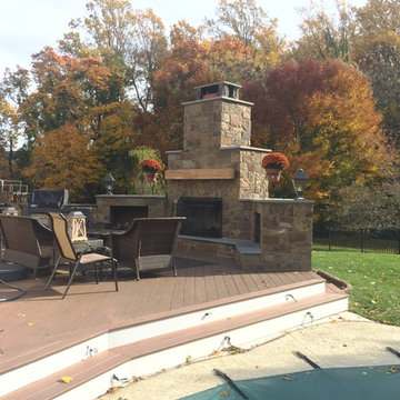 75 Traditional Deck with a Fireplace Ideas You'll Love - June, 2024 | Houzz