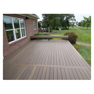 Timbertech Earthwood Evolutions Legacy in Pecan - Contemporary - Deck ...