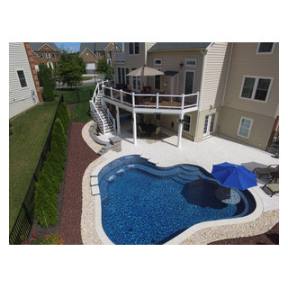 TimberTech Pecan Custom Deck with TimberTech Radiance Rail - Terrasse ...