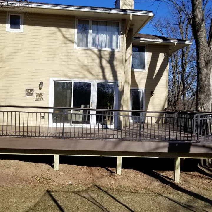Wrap Around Deck - Photos & Ideas | Houzz