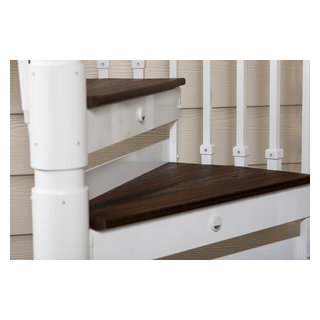 Trex Spiral Stairs - Deck - DC Metro - by TREX COMPANY INC | Houzz