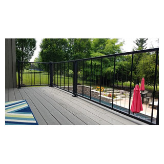 Westbury C80 VertiCable - Contemporary - Deck - Kansas City - by Deck ...