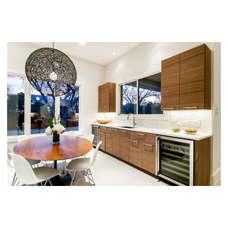 Azalea - Contemporary - Dining Room - Dallas - by Hayes Signature Homes ...