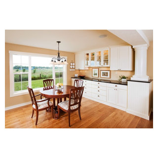 Breakfast Room with Built-In Buffet - Traditional - Dining Room ...