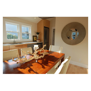 Coach House - Traditional - Dining Room - Vancouver - by Bernard Design ...