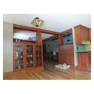 Craftsman built in bookcases, tapered pillars, and beams - Craftsman ...