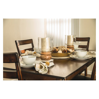 Detailed Traditional Town Home Staging - Traditional - Dining Room ...