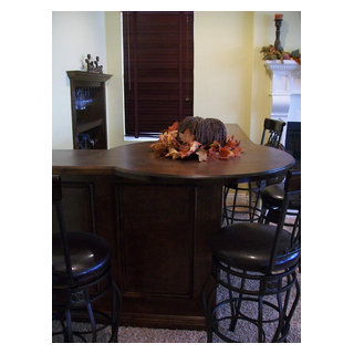 Dining Room / Servers / Buffets / Tables - Traditional - Dining Room ...