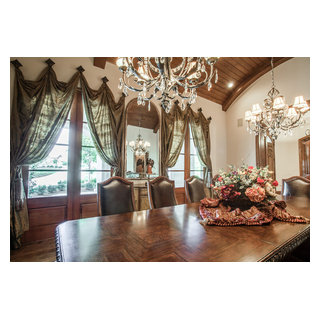 Fabulous DALLAS! - Traditional - Dining Room - Dallas - by Doane ...
