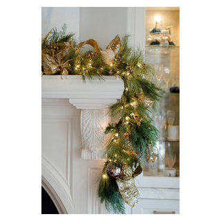 Holiday Decorating- Blue Velvet Christmas - Transitional - Dining Room ...