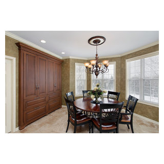 Kitchen with Big Details in Well-Engineered Space - Traditional ...