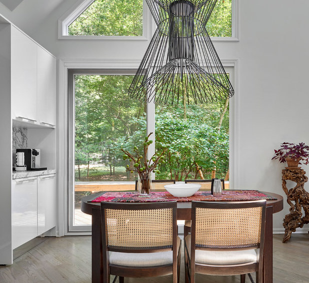 Houzz Tour: City Couple Take Their Urban Style to the Country