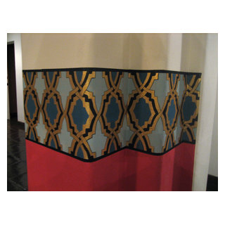 Moorish Border Pattern Wrapping Around a Dining Room - Eclectic ...