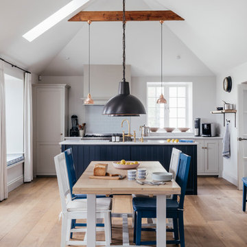 Cottage Vaulted Ceilings - Photos & Ideas | Houzz