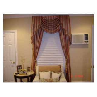 Swags and Cascades - Traditional - Dining Room - New York - by Best ...