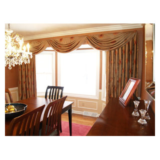 Swags and Cascades - Traditional - Dining Room - Cleveland - by Well ...
