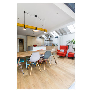 Timber clad side return extension - Contemporary - Dining Room - London ...