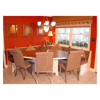 Built-in Corner Dinette - Traditional - Dining Room - Nashville - by ...