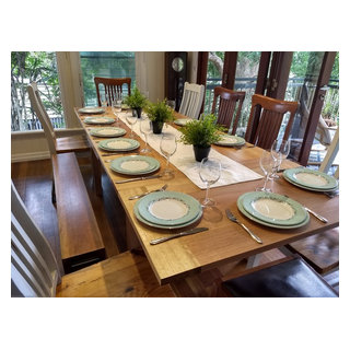 Victorian Ash Dutch Pull Out Dining Room Table - Classico - Sala da ...