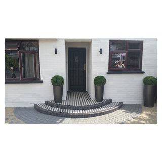 Contemporary Front Garden Design Woking Surrey - Contemporary - Entry ...