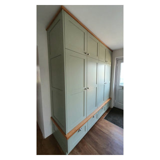 Hallway Storage Solution - Classique - Entrée - Autres périmètres - par ...