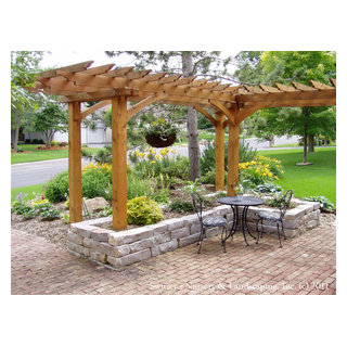 A Salt Box Landscape - Pergola & PLanter - Traditional - Entry ...