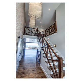 Cape Cod Staircase/Railing - Beach Style - Entry - Los Angeles - by ...