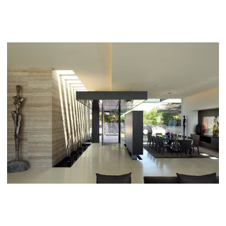 Carla Ridge Residence - Contemporary - Entry - Los Angeles - by Michael ...