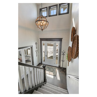 De Pere Modern Farm house - Farmhouse - Entry - Other - by ABK ...