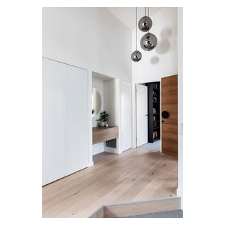 Entry - cathedral ceiling - Modern - Entry - Melbourne - by HX Design ...