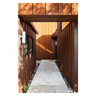 Entry Court - Modern - Entry - Austin - by Charles Di Piazza ...