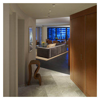 Entry-curved entry extends the curving building corridor - Contemporary ...